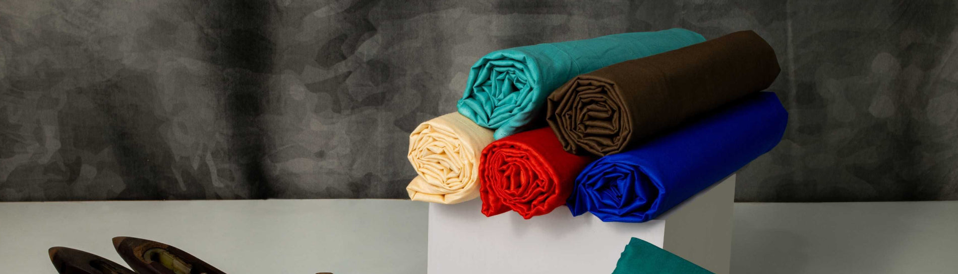 Buy Pure Plain Cotton Cambric Fabric Online at Best Price | Fabcurate