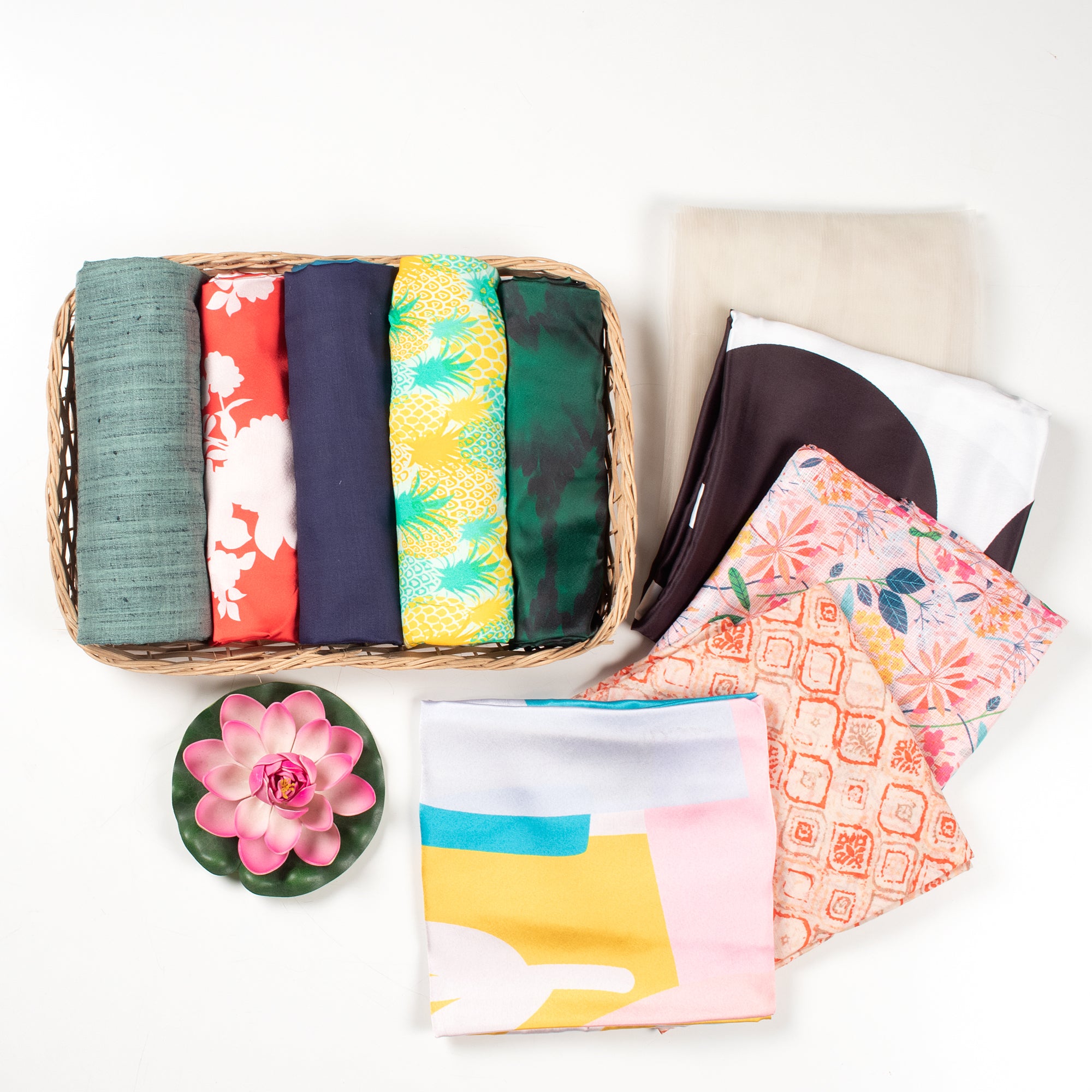 10 Piece Of Fabric Combo Set (1.5 Mtr Each ) – Fabcurate